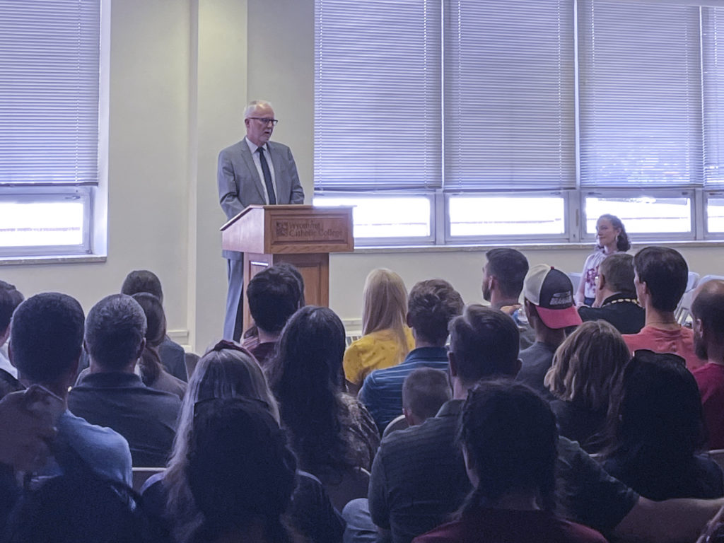 Freshman Welcome 2022: “These next few weeks will change your life!”